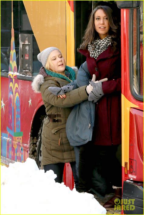 Amy Schumer Goes Inside The Sex And The City Tour Photo 3559860