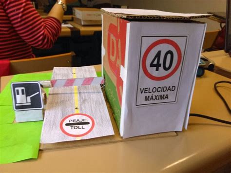 Tecnovando Desde PROYECTO PEAJE CON ARDUINO