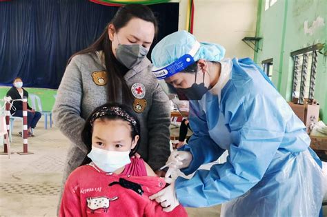 နမ့်ခမ်းမြို့နယ်အတွင်းရှိ အသက် ၁၂ နှစ်နှင့် အသက် ၁၈ နှစ်အထက် ပြည်သူများ၊ သံဃာတော်များ၊ သီလရှင်မ