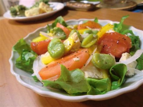 そらまめと豆腐のヘルシーサラダ 給食ナビ