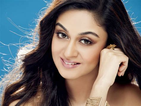 Aishwarya Arjun Wallpapers Wallpaper Cave