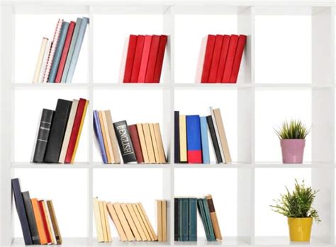 how to declutter books using the konmari method mommy moment