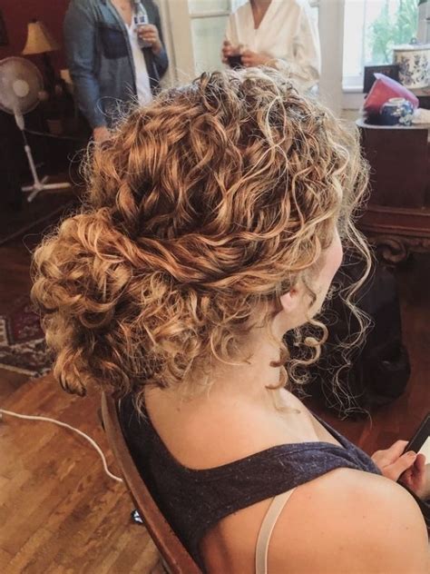 25 Incredibly Stunning Diy Updos For Curly Hair Artofit
