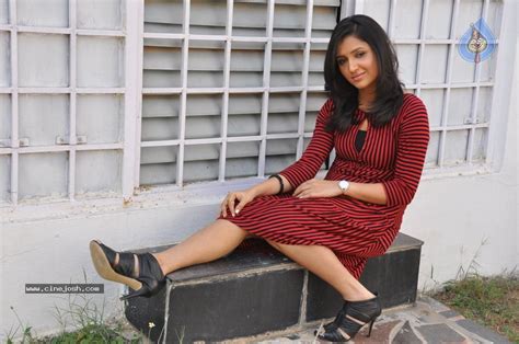 Sarayu Stills Photo 28 Of 32