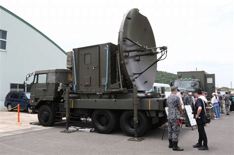 あきじ On Twitter 航空自衛隊 防府航空祭では 航空自衛隊も地上装備車両も展示された。 帰り際に少し見ただけなのですべて撮影してない。