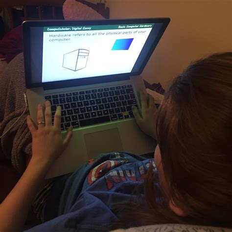 Homeschool Happenings Compuscholar ~ A Review