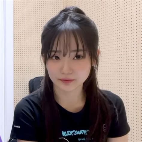 Pin På Yoon Seoyeon