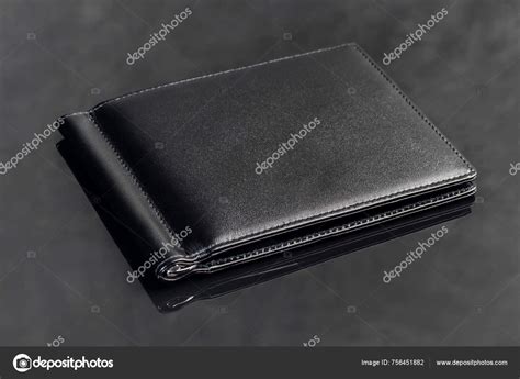 Dónde Puedo Comprar Una Cartera Negra De Las Oreiro