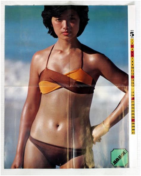 8 Hot Sexy Momoe Yamaguchi Bikini Pics