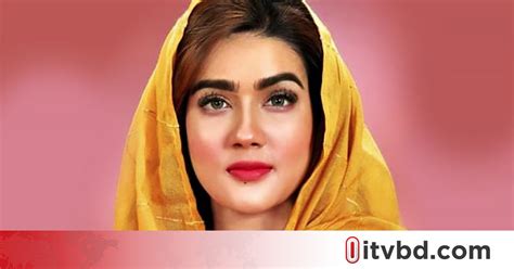 ভিসা নীতির মধ্যেই আমেরিকার ভিসা পেলেন মাহি