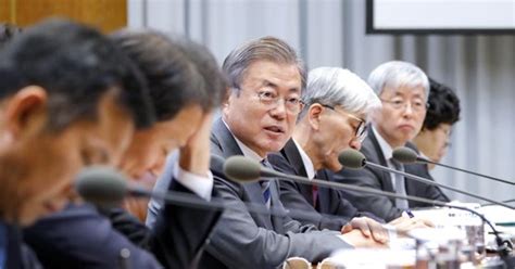 文 경제 어렵고 주어진 시간 많지 않다자신감 있게 일하라