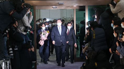윤석열 차기대선 주자 선호도 또 1위