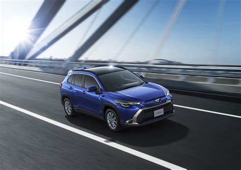「toyota新跨界休旅」實車曝光了！折合新台幣有望60萬有找 Ettoday車雲 Ettoday新聞雲