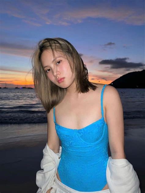 มินนี่ ภัณฑิรา Wajah Gadis Perempuan Wanita