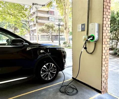 Chilena Evsy Instalará Cargadores De Autos Eléctricos De Manera