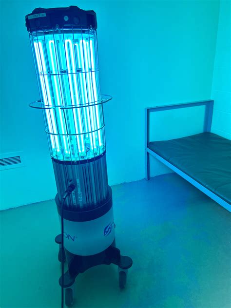 Skytron Uv Disinfection Robot Fidelis Medical