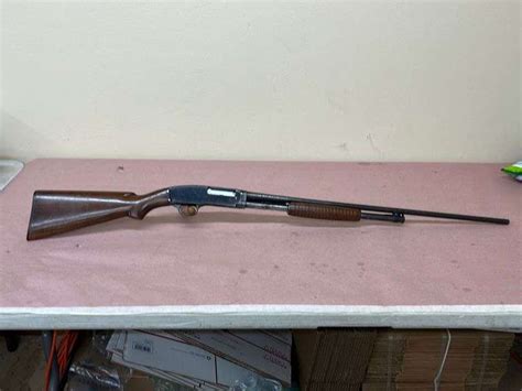 Winchester Shotgun Lee Real Estate Auction Service