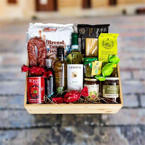 Dřevěná Dárková Bedýnka Ze Sicílie S Bílím Vínem Little Sicily