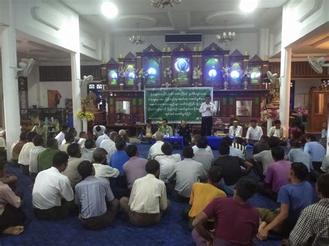 ရသေ့တောင်မြို့နယ်အတွင်းရှိ မိုခါမုန်တိုင်းဒဏ်ကြောင့်ပျက်စီးခဲ့သည့် ကျေးရွာများအား လိုအပ်သည်များဖ