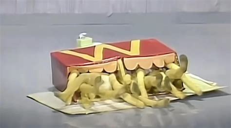 创意无限，笑点连连，这就是日本综艺节目《超级变变变》！全集70国语版在线观看 温泉行不行