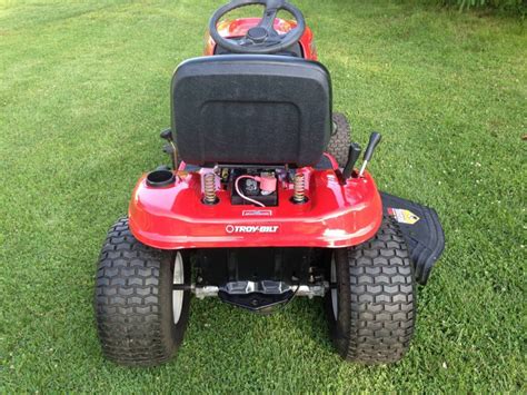 Used Troy-Bilt Bronco 42-in Riding Lawn Mower - RonMowers