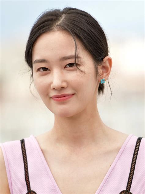 Cheat Sheet 10 Facts About Korean Actress Jeon Jong S