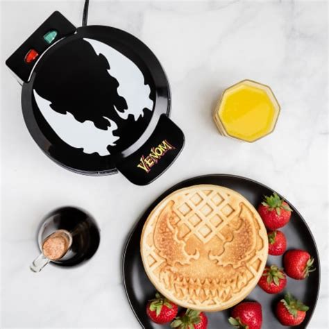 Uncanny Brands Marvel Venom Waffle Maker 1 Frys Food Stores