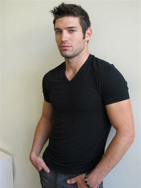 Eyecons Model Monday Bo Roberts