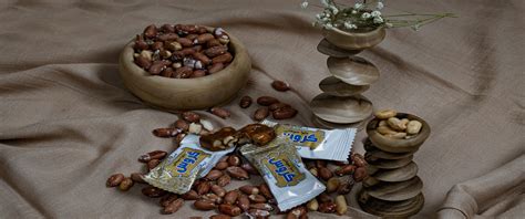 حلوا سوهانی گروس سوغات بیجار حلوا سنتی حلوا لقمه ای مغزدار خرید اینترنتی و حضوری قیمت حلوا