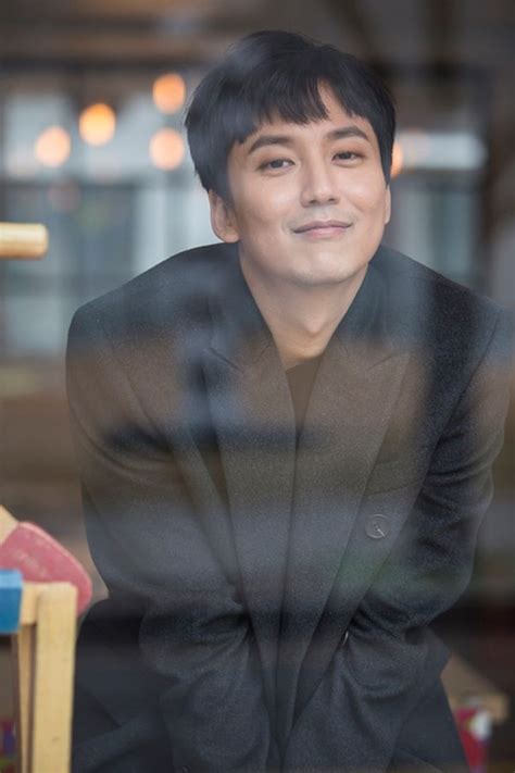 キムナムギル 現在は？結婚や熱愛彼女の噂は？性格について Korea News Letter 俳優 司祭 韓国 俳優