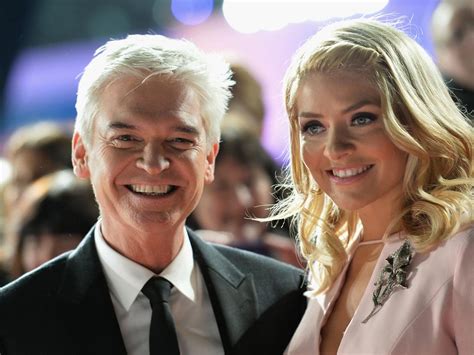Phillip Schofield Quits As Tv Host And Admits Affair With Much Younger Itv Employee Gold Coast
