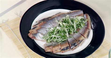 Простой и вкусный рецепт селедки с фото