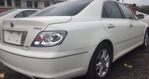 實拍2009年豐田 銳志，4萬入手v6後驅性能車 划算嗎 每日頭條