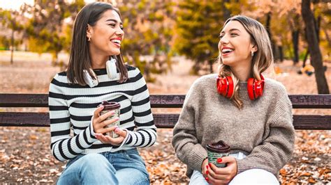 11 Signs Someone Feels Insecure Around You But Is Trying To Hide It