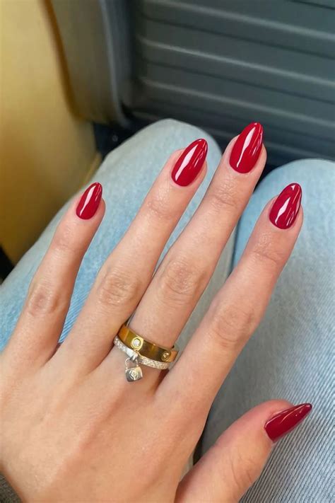 These 35 Red Winter Nail Ideas Are Too Good Not To Copy