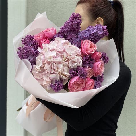 Frida Fleurs Букет с сиренью