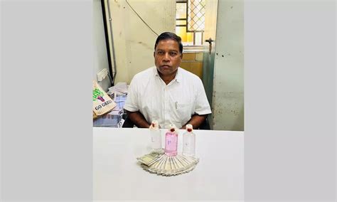 Ghmc Assistant Engineer Held In Rs 15 000 Bribe Case