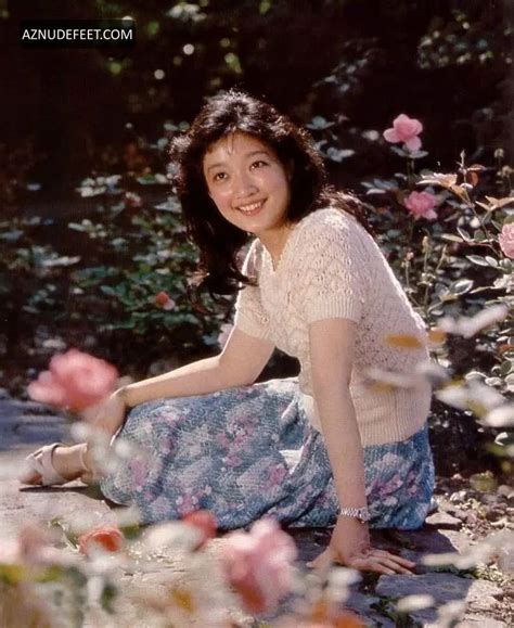 Min Zhang Feet Aznudefeet