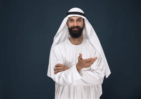 صفات برج العقرب الرجل بالتفصيل Yasmina