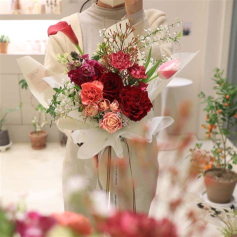 플로스로제 플로스로제꽃다발포항프로포즈꽃다발포항축하꽃다발포항상견례꽃다발포항단체꽃다발포항행사꽃다발포항화병꽂이화병꽂이포항예쁜꽃다발포항졸업식꽃다발포항기념일꽃