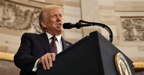 Внешность Дональда Трампа на саммите НАТО вызвала споры в сети