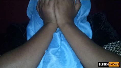 ෆාතිමා මුස්ලිම් කෑල්ල 😋😘 Sl Muslim Girl Fucks Her Pussy Xxx Mobile