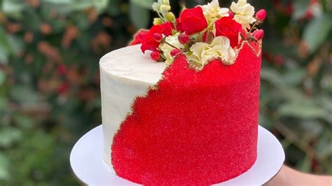 Сахарное украшение торта Красный Бархат | SUGAR SHEET technique. Cake ...
