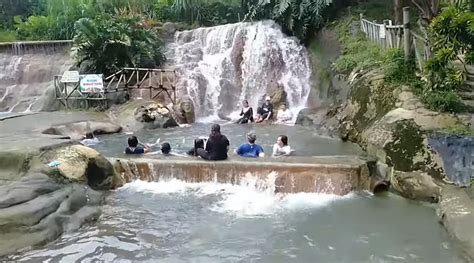 Curug Cipanas Nagrak Bandung Surga Tersembunyi Yang Wajib Dikunjungi