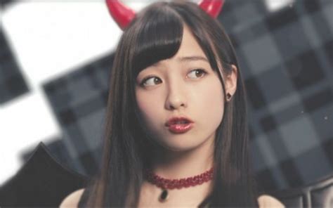 橋本環奈 双子の兄の写真を本人が公開してた 母親の画像も流出でハーフ疑惑 ねぎ坊主のネタ★ウォーズ