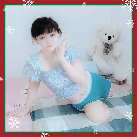 Sugar Dak Amputee Girl Rolling In A Warm Room Payhip