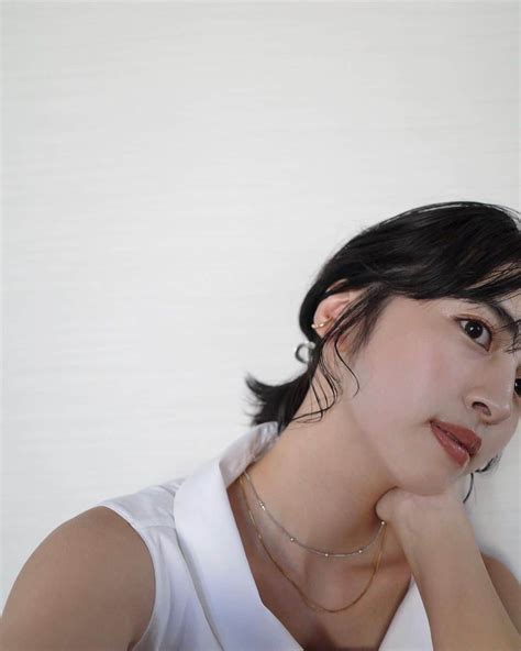 新郷桃子さんのインスタグラム写真 新郷桃子instagram「××× 結べるくらいまで のびた。🫨」6月7日 21時35分