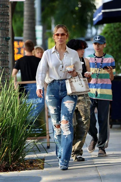 Jlo Hermes