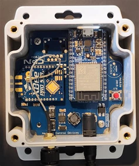 Blinking Red Light On Wi Fi Micro Gateway MQTT PR55 21 Hardware