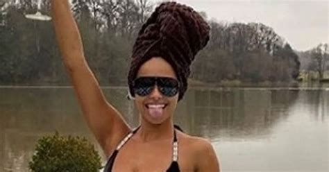 Love Island S Amber Gill Spills Out Of Bikini For Racy New Year Snaps Daily Star